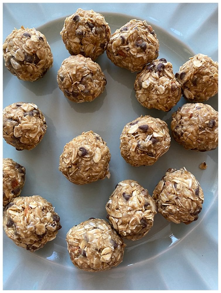 Kid-Friendly Granola Balls - Live Sweet