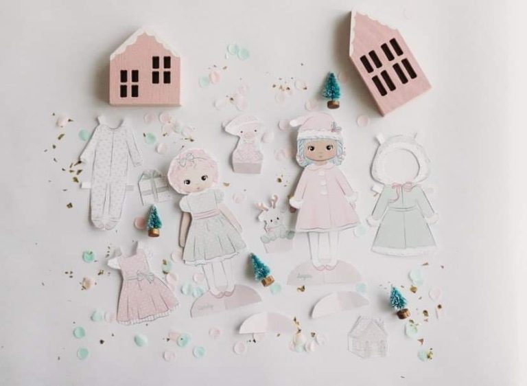 Live Sweet's Holiday Paper Dolls - Live Sweet