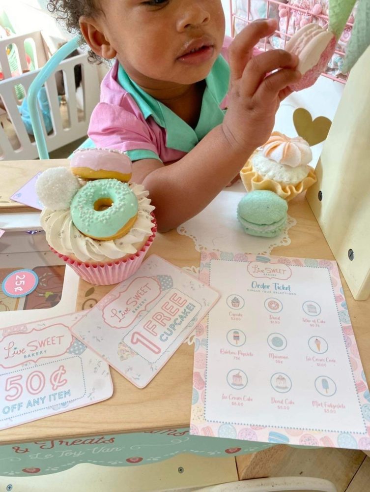Free Live Sweet Bakery Printable Set! - Live Sweet